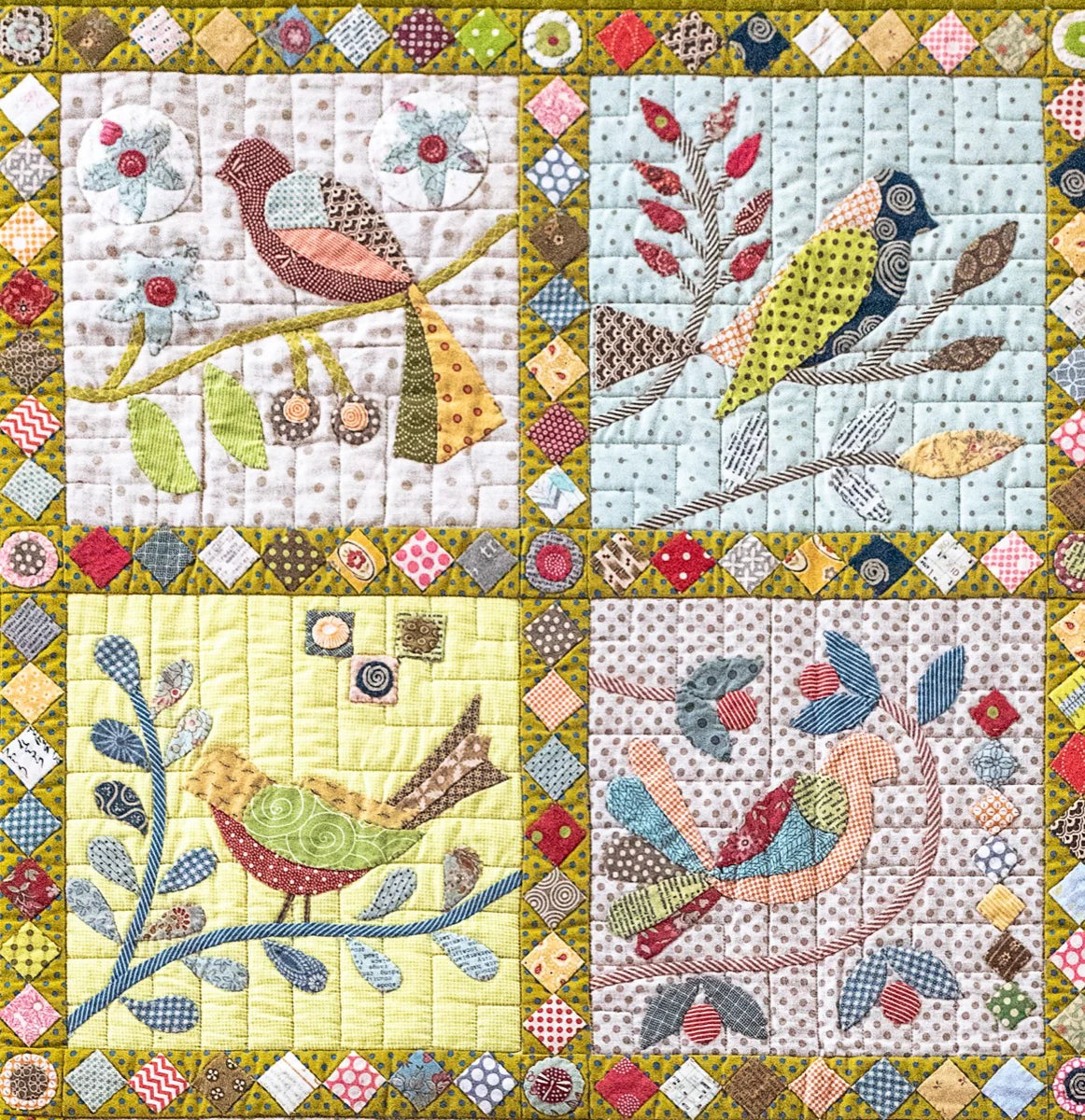 A Paradise of Birds by Focus on Quilts – Mad Moody Quilting Fabrics